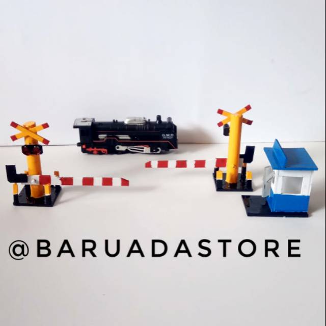 Jual Miniatur Palang Pintu Kereta Api, Pos dan Locomotif | Shopee Indonesia