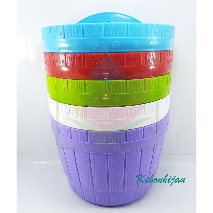 Jual Pot Dinding Tempel Gentong Pot Plastik Pot Gentong Pot Tempel ...