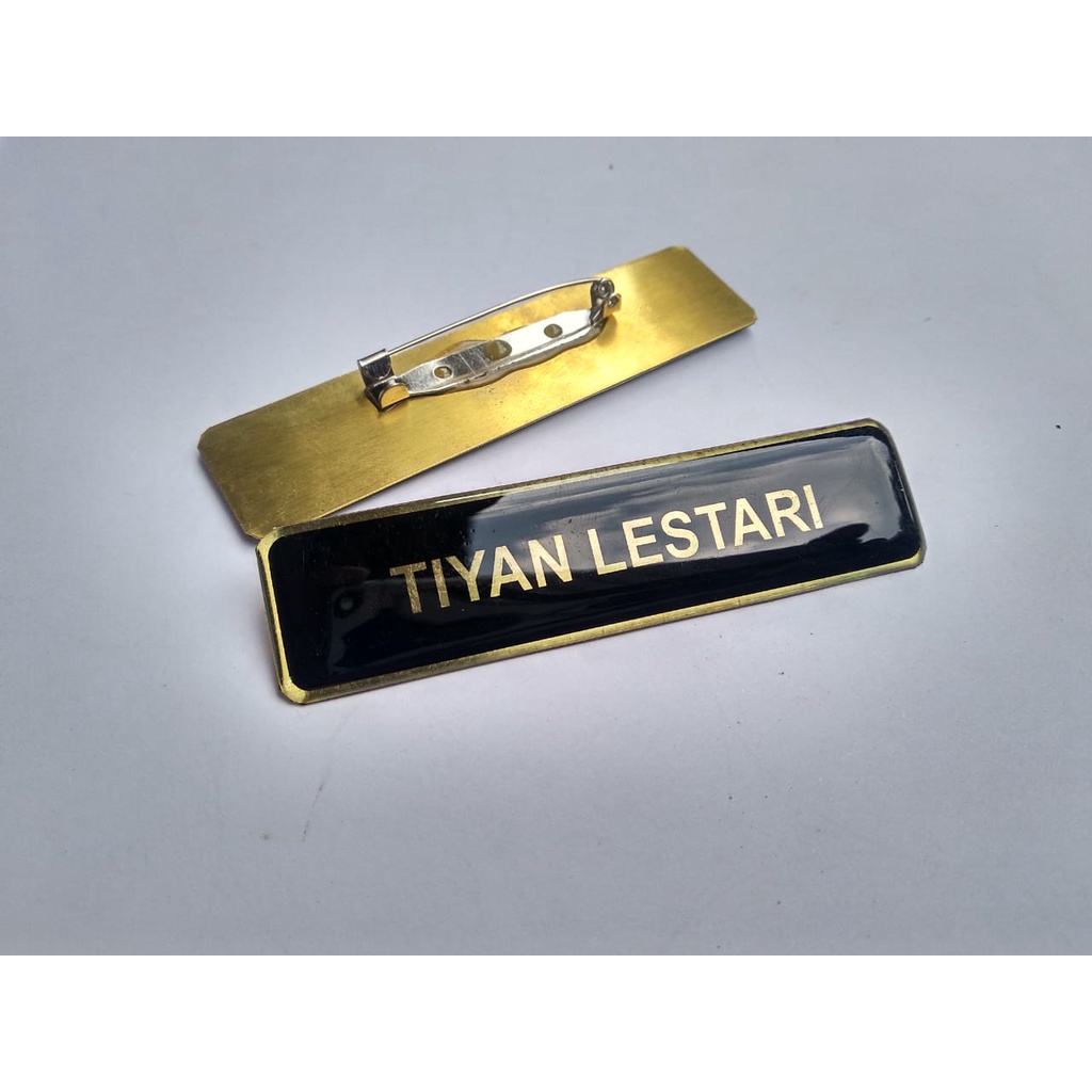 Jual PAPAN NAMA KUNINGAN PENITIK/NAME TAG/PIN | Shopee Indonesia