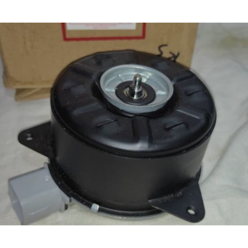 Jual Motor dinamo fan radiator original Denso Suzuki Ertiga gen 1&2 ...