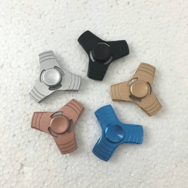 Jual HAND FIDGET SPINNER METALIK / FIDGET MURAH | Shopee Indonesia