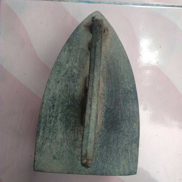 Jual SETRIKA KUNO PENINGGALAN BELANDA | Shopee Indonesia