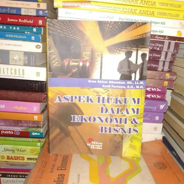 Jual BUKU ORIGINAL ASPEK HUKUM DALAM EKONOMI DAN BISNIS | Shopee Indonesia