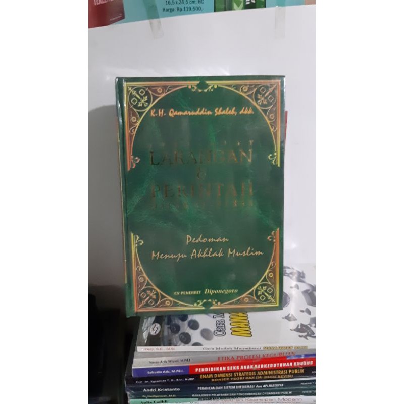 Jual Ayat Ayat Larangan & Perintah Dalam Al Quran Komaruddin Shaleh dkk dan /DIP | Shopee Indonesia