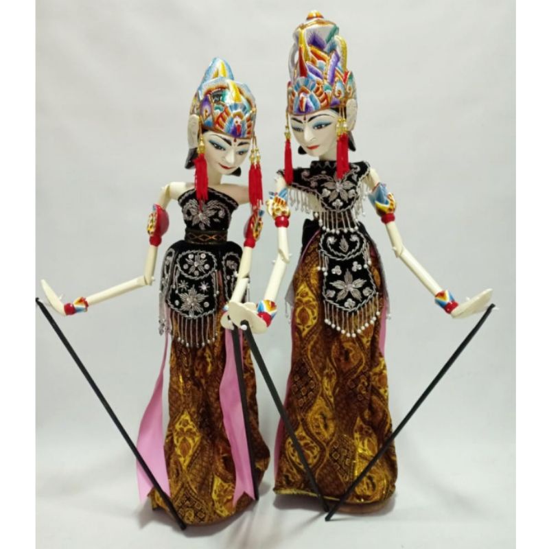 Jual Wayang golek set rama shinta ukir krawang size pedalangan | Shopee ...