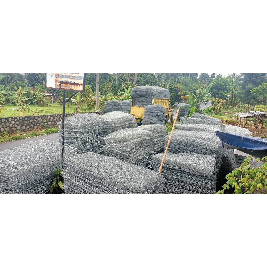 Jual Bronjong Kawat Galvanis 2x1x1 m penggunaan kawat ukuran 3 mm ...