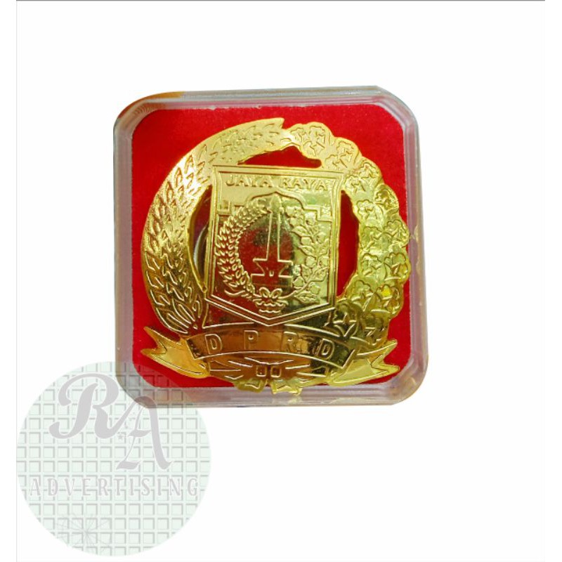 Jual pin DPRD DKI jakarta di sepuh emas | Shopee Indonesia