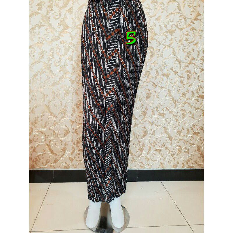 Jual Rok Plisket Batik Jarik Sogan Bledak Parang Kembang Bawahan Kebaya Modern | Shopee Indonesia