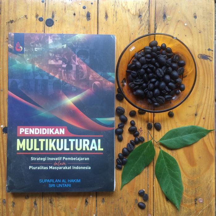 Jual Jual Buku Pendidikan Multikultural- Suparlan dan Sri Utari | Shopee Indonesia