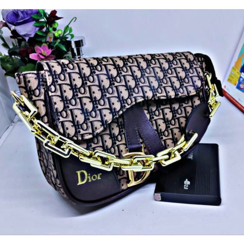 Jual tas selempang wanita terbaru DR sadel | Shopee Indonesia