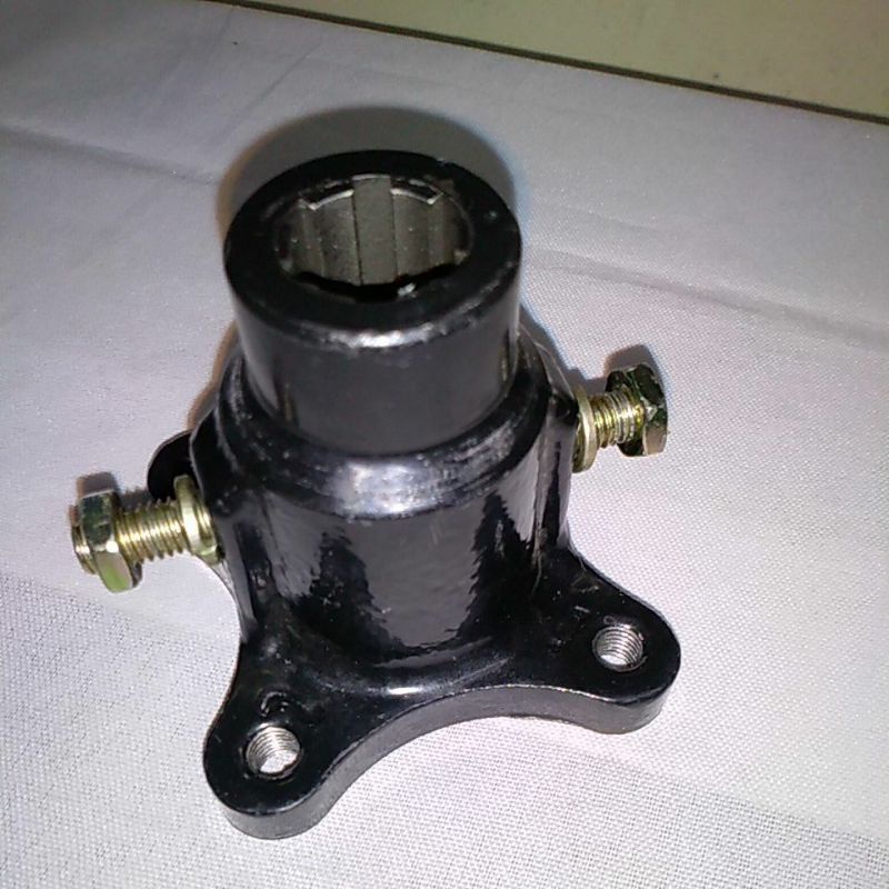 Jual Konektor sambungan as gardan depan dekat reverse gear ke gardan ...