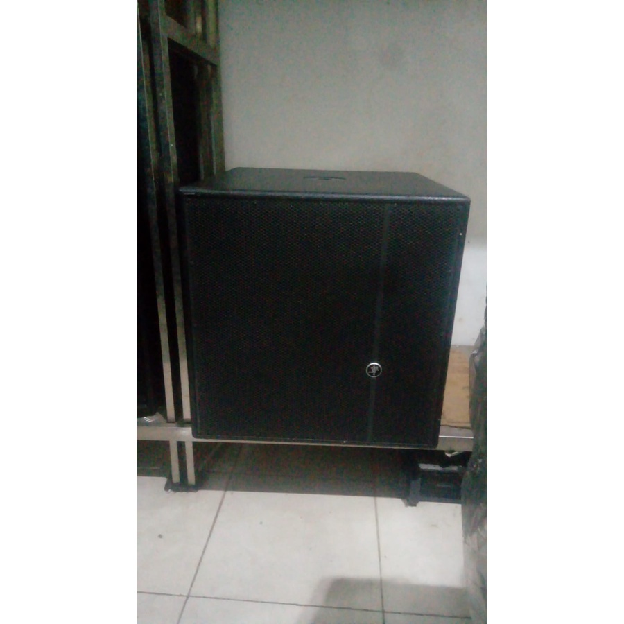 Jual SPEAKER SUBWOOFER AKTIF MACKIE HD1801 BEKAS | Shopee Indonesia