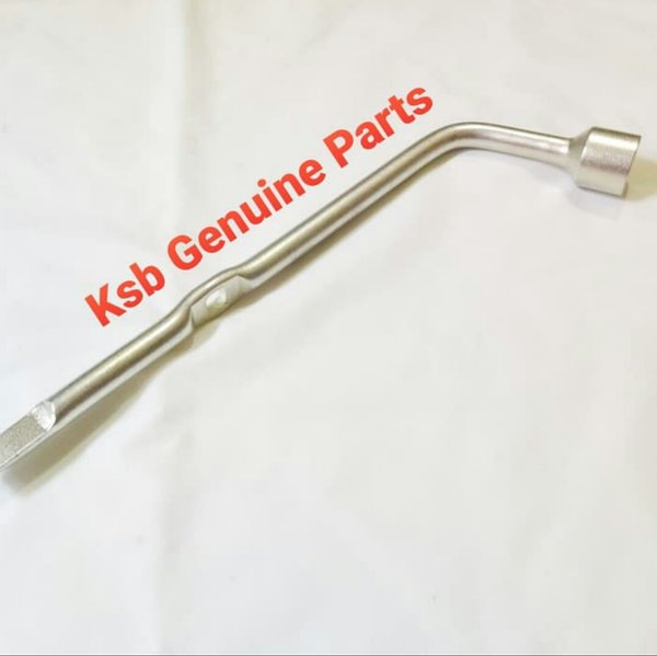 Jual Jual Gagang Dongkrak Ban Serep Kunci Roda Ban Innova Fortuner ...