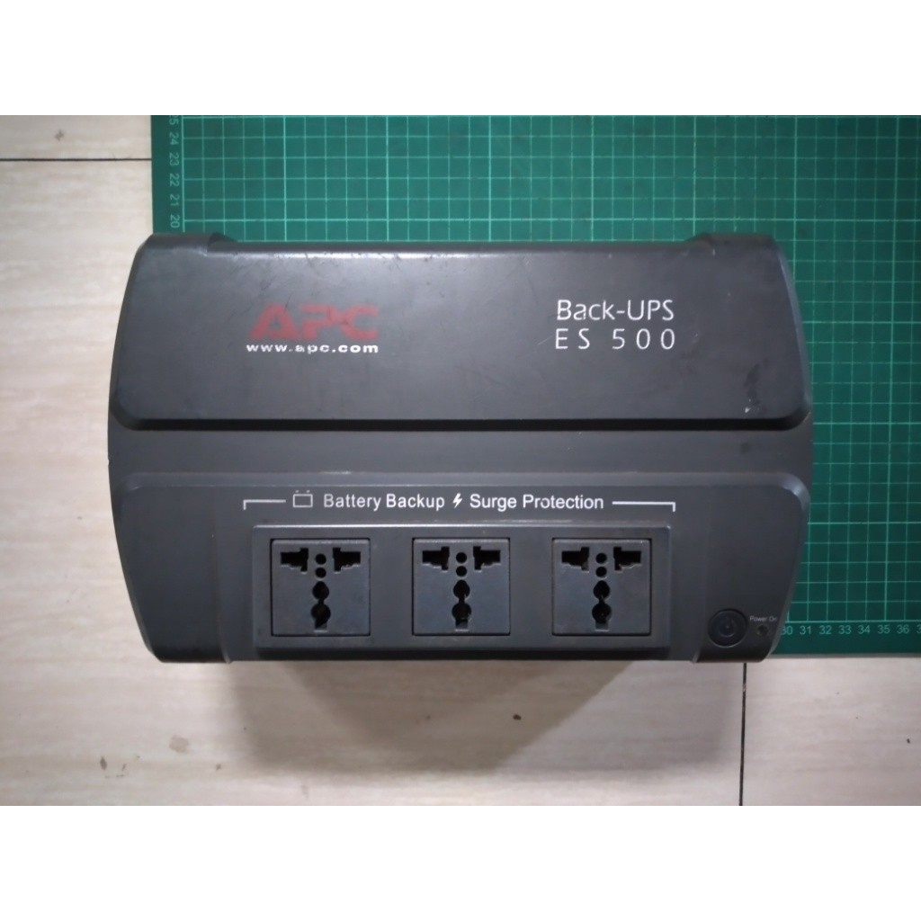 Jual UPS APC BE500R-AS 500VA 300 Watt Back-UPS ES Bekas Normal | Shopee ...