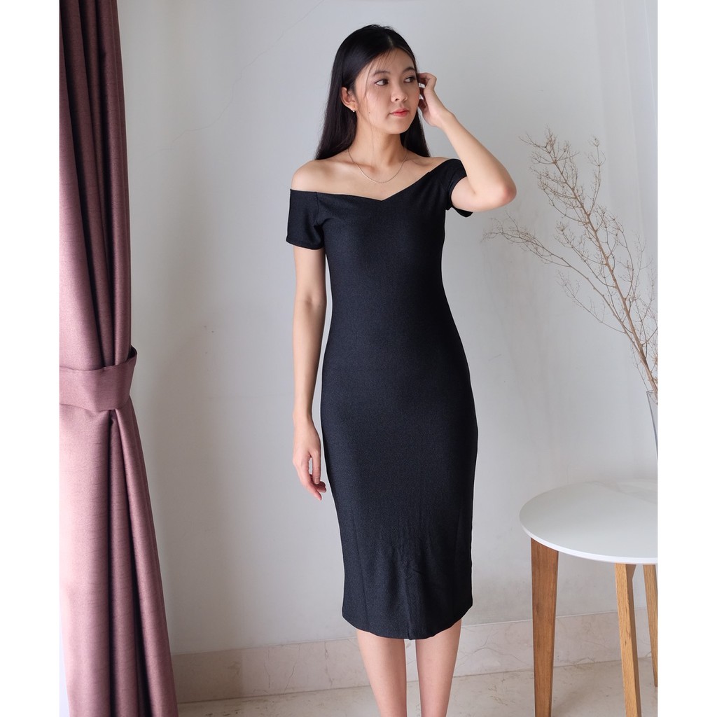 Jual SABRINA BASIC DRESS | Shopee Indonesia