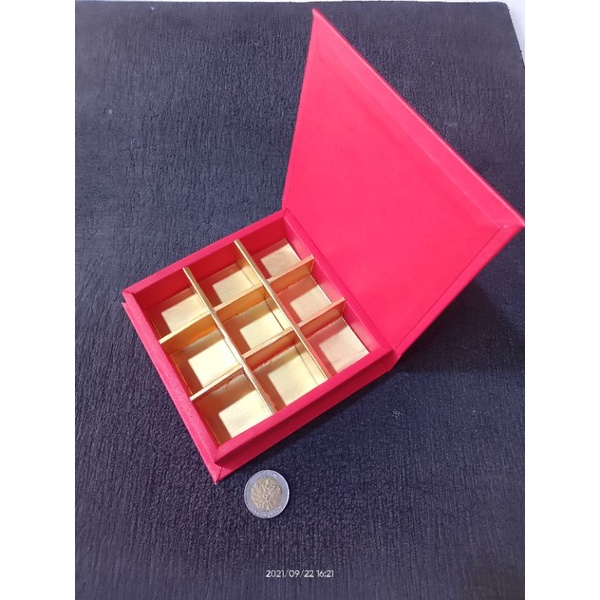 Jual sagara box - hardbox sekat 9 - hardbox model tutup buku sekat 9 ...