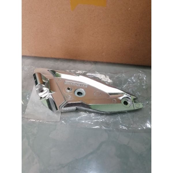 Jual footstep Injakan kanan PCX 150 merek crun | Shopee Indonesia