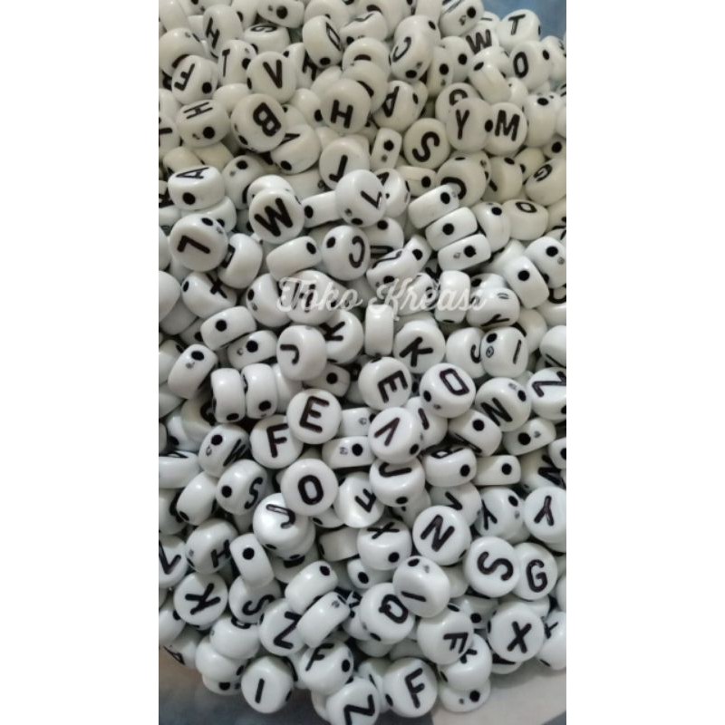 Jual Manik / Mote bulat huruf / alphabet / abjad bulat Putih | Shopee ...