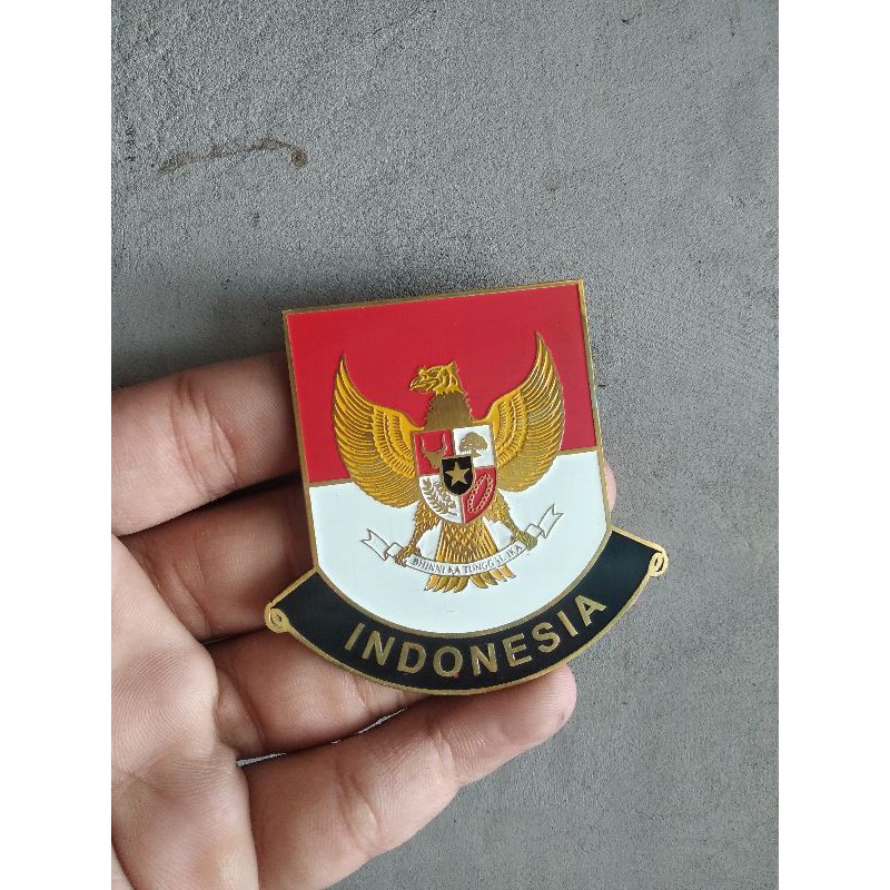 Jual Emblem tameng garuda indonesia vespa metal kuningan | Shopee Indonesia