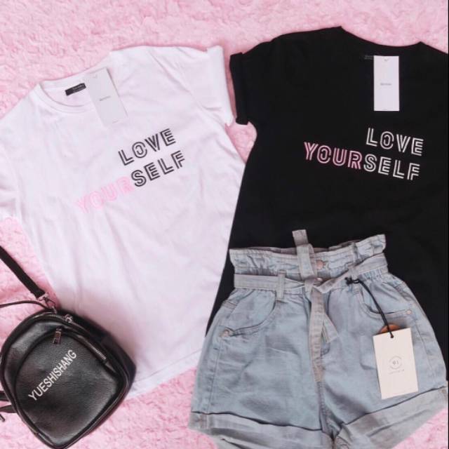 Jual Tumblr tee 🖤💖 | Shopee Indonesia
