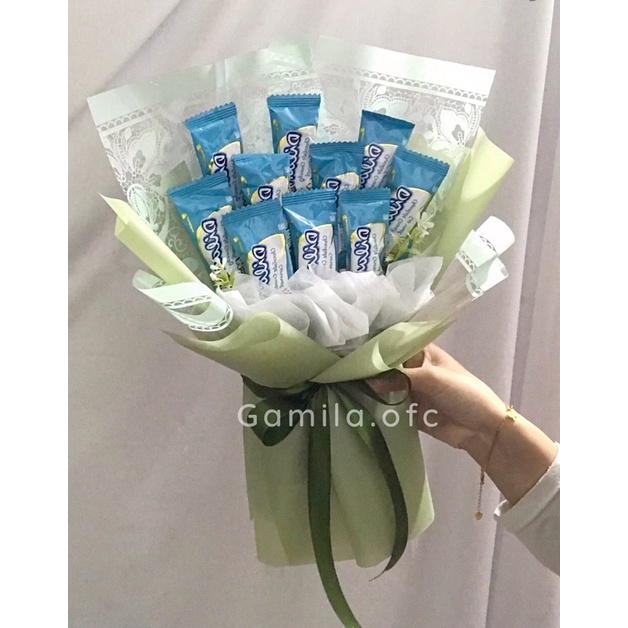 Jual (PREMIUM BUCKET MEDIUM) buket coklat Buket Snack buket dilan ...