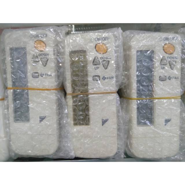 Jual Remote Ac Daikin Casette Original Terlengkap Shopee Indonesia
