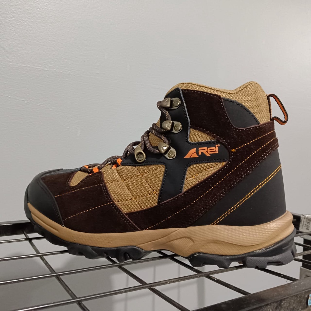 Jual SEPATU GUNUNG HIKING REI VOLGA AREI OUTDOORGEAR TREKKING SHOES ...