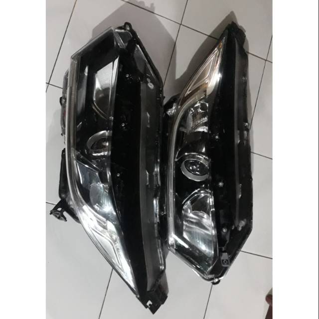 Jual Headlamp hrv facelift led 2018 original | Shopee Indonesia