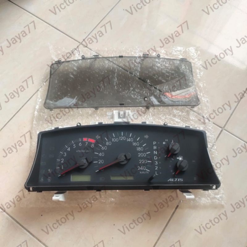 Jual Speedometer Kilometer Assy Toyota Corolla Altis Matic 2001-2008 ...