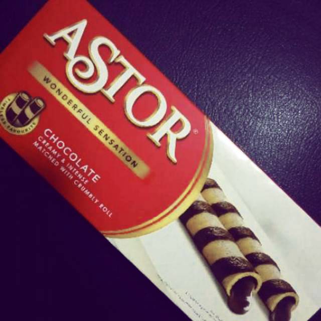 Jual Astor Wafer Roll Cokelat Box 150 gram | Shopee Indonesia