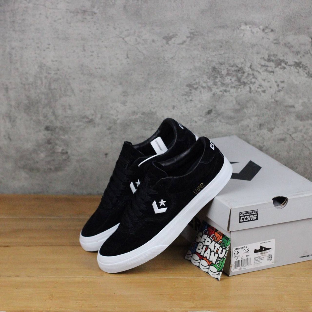 Jual Sepatu Converse Louie Lopez Pro Ox black White Hitam Putih ...