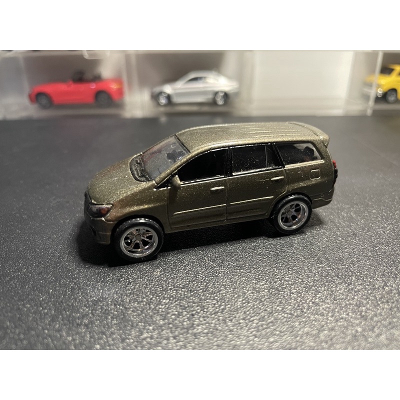 Jual WELLY TOYOTA INNOVA CUSTOM BAN KARET | Shopee Indonesia