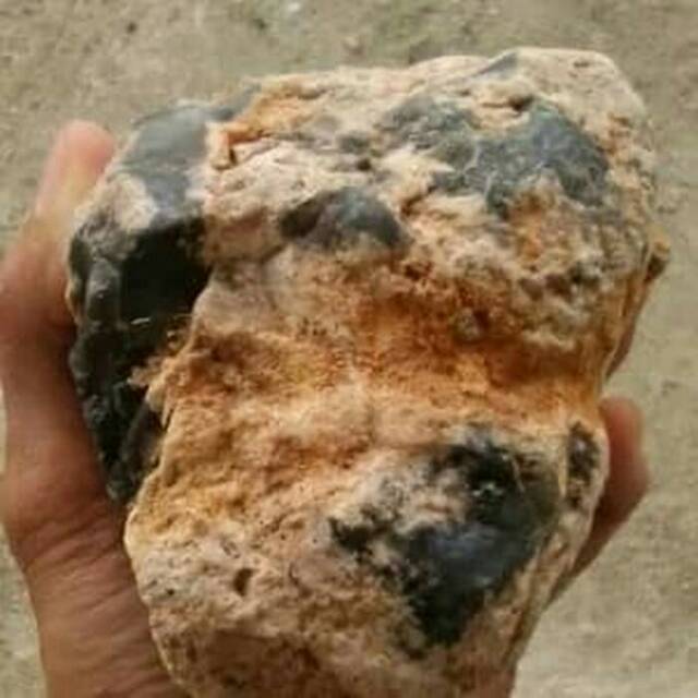 Jual ( LANGKA ) Batu Solar Hitam Bengkulu ( Rough / Bahan Batu Akik ...