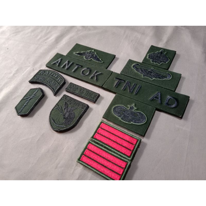 Jual BORDIR TNI DI PERKERAS KAIN KERAS BAHAN WOOL,BORDIL TNI AD//PAPAN NAMA TNI AD/BORDIR ...
