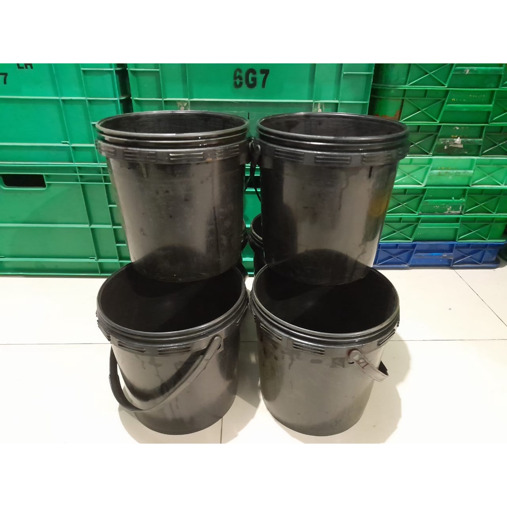 Jual EMBER BEKAS CAT 5L PLUS TUTUP EMBER BEKAS CAT 5KG | Shopee Indonesia