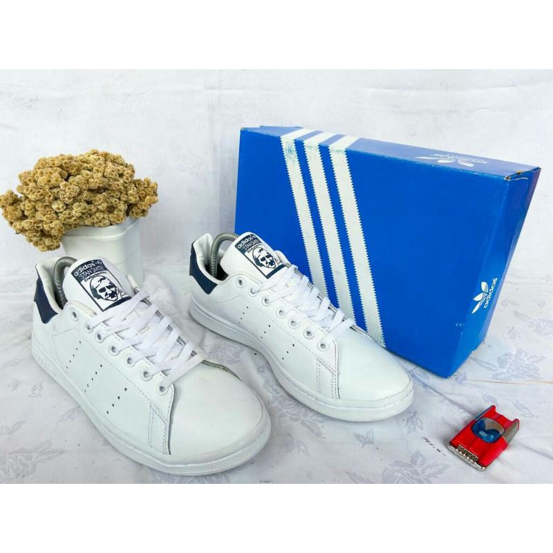 Jual Adidas stand smith white & navy | Shopee Indonesia