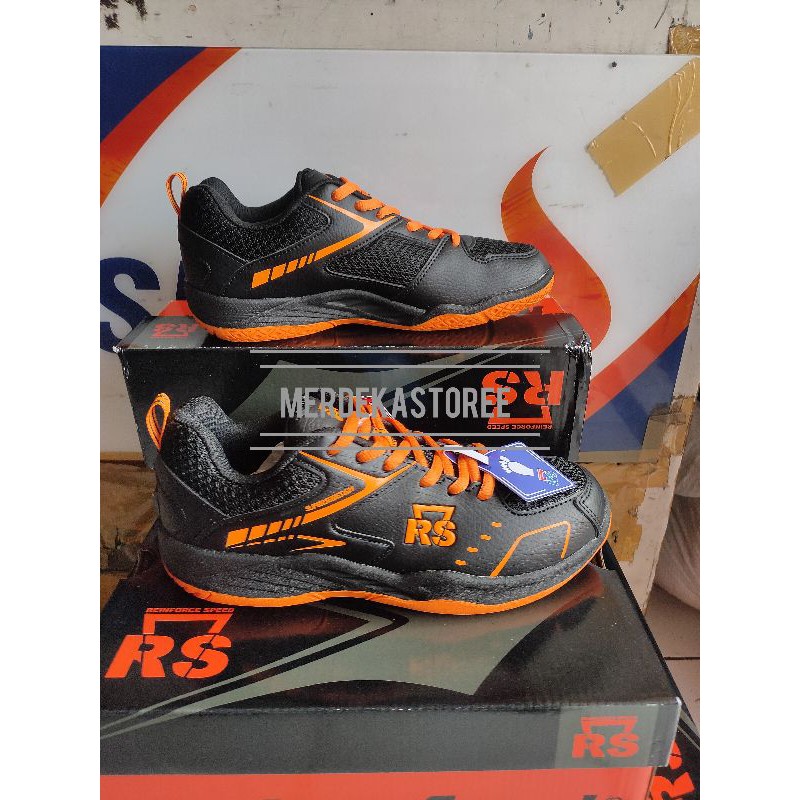 Jual SEPATU BADMINTON RS SUPER SERIES 621 | Shopee Indonesia