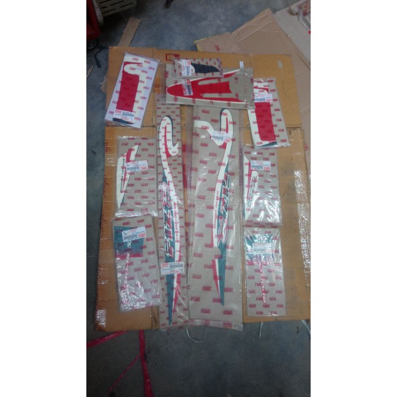 Jual Striping stiker f1zr fizr caltex orisinil baru full set | Shopee ...