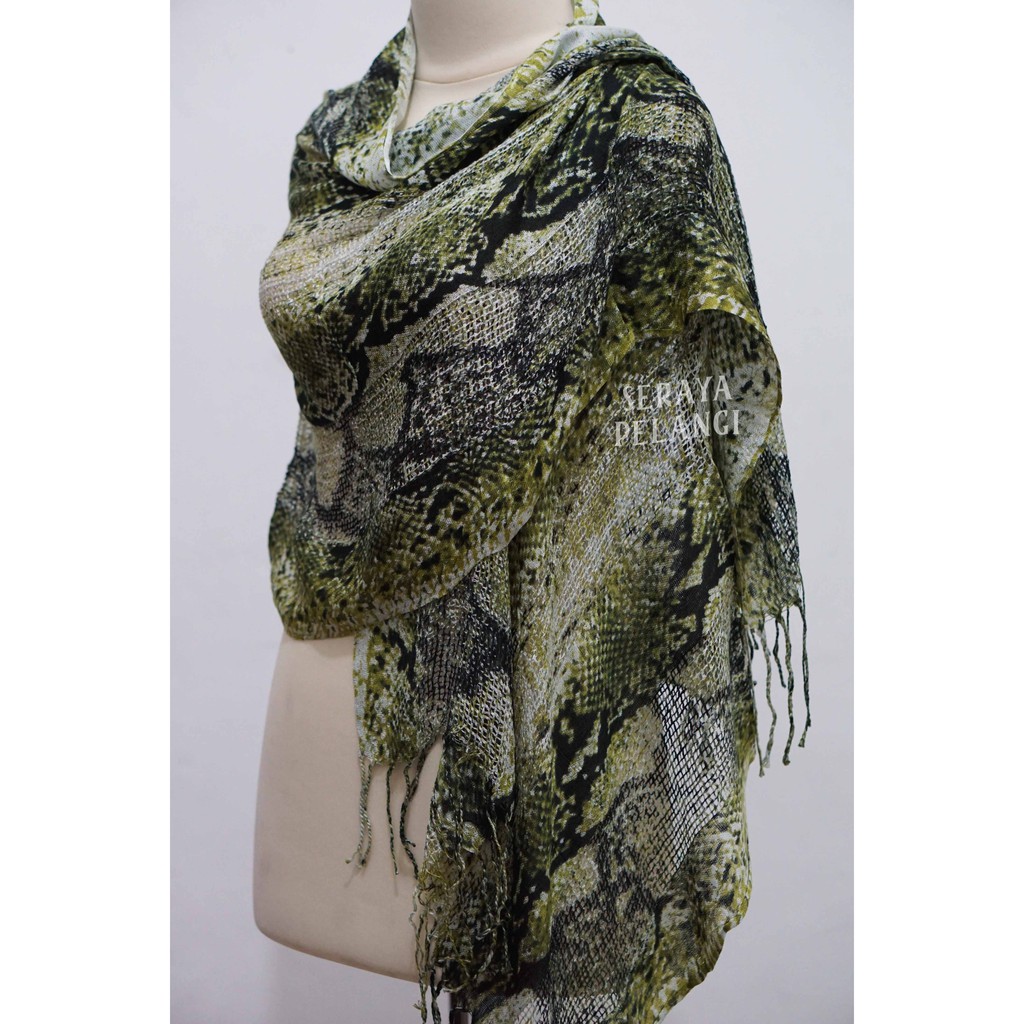 Jual Selendang Rajut Motif Animal Print | Ular | Scarf | Syal | Shawl ...