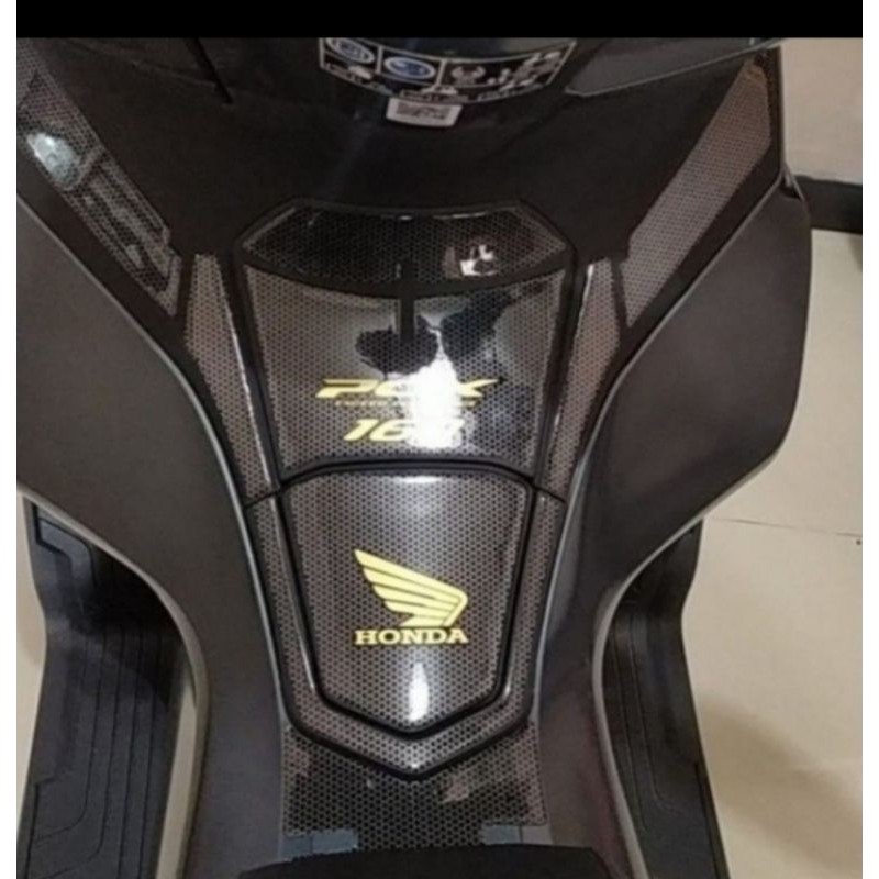 Jual sticker tankpad NEW HONDA PCX 160 carbon | Shopee Indonesia