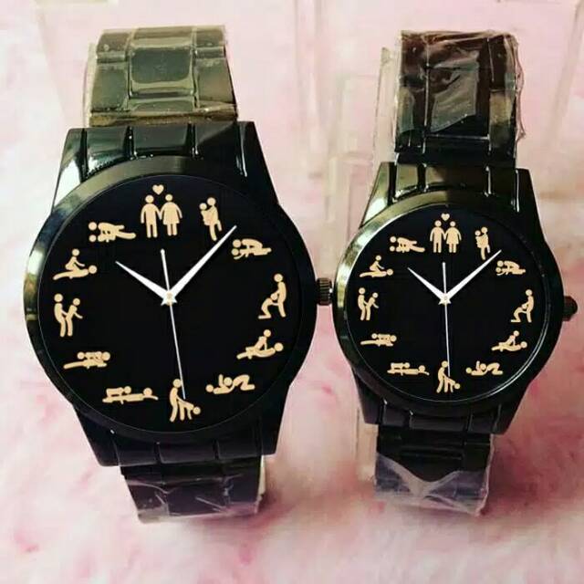 Jual Jam Tangan Couple Unik Rantai Hitam Custom Bisa Request Nama Atau ...