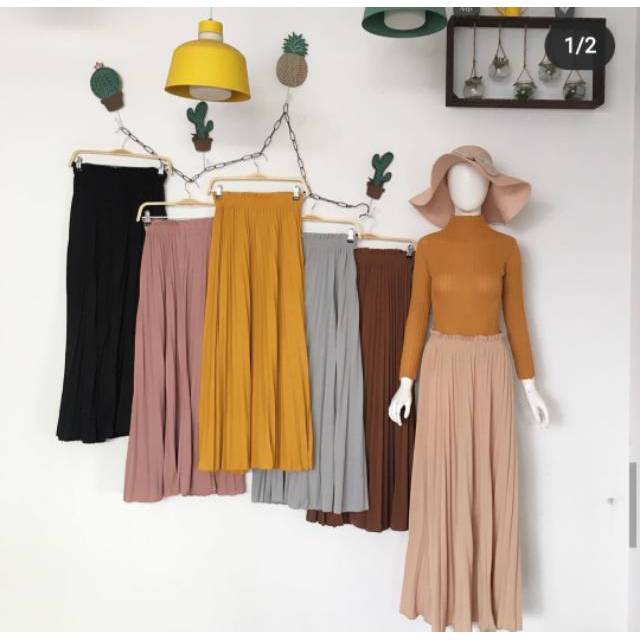 Jual TERMURAH ROK PRISKET PLISKET POLOS | Shopee Indonesia