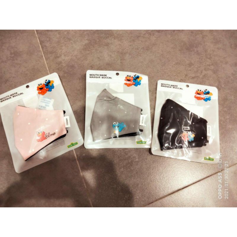 Jual MINISO X SESAME STREET MOUTH MASK / MASKER MULUT MINISO X SESAME ...