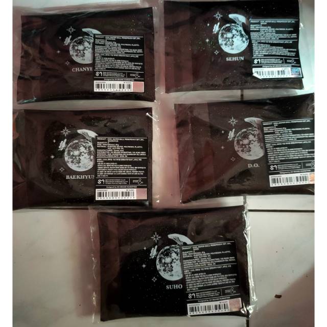 Jual EXO Water Ball Pen & Pouch Set (Anniv Goods) | Shopee Indonesia
