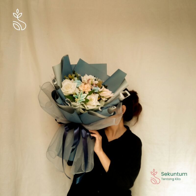Jual BUKET BUNGA ENGAGEMENT | WISUDA | ELEGANT | Shopee Indonesia