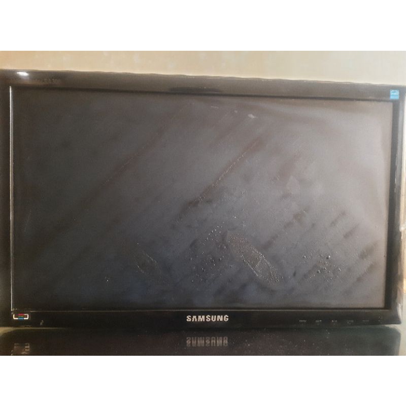 Jual MONITOR LED SAMSUNG 19 INCH RUSAK MATI LAYAR KERIPUT | Shopee ...