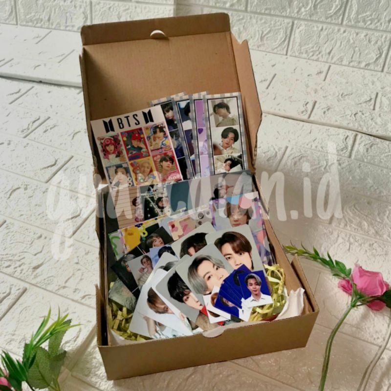 Jual FANKIT KPOP BTS ISI 40++ PCS HAMPERS KADO MURAH | Shopee Indonesia