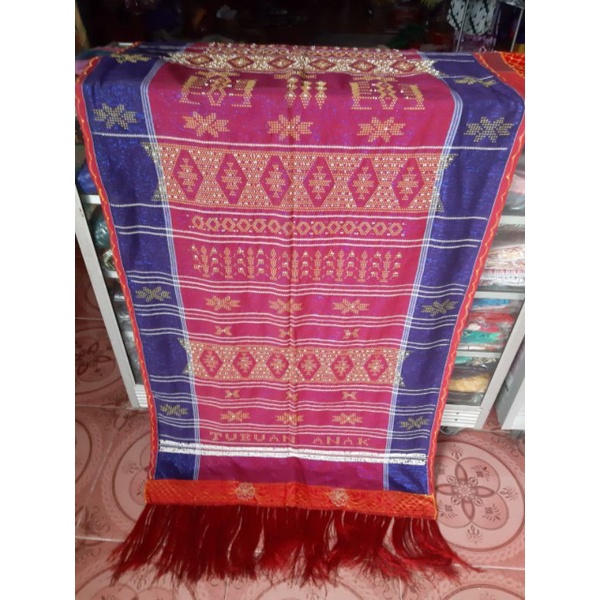 Jual ULOS SADUM ANGKOLA CANTIK WARNA UNIK MERAH SISI BIRU KEUNGUAN ULOS SADUM CANTIK | Shopee ...