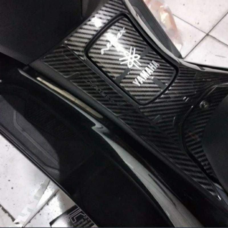 Jual stiker tanki tankpad nmax 2020 carbon | Shopee Indonesia
