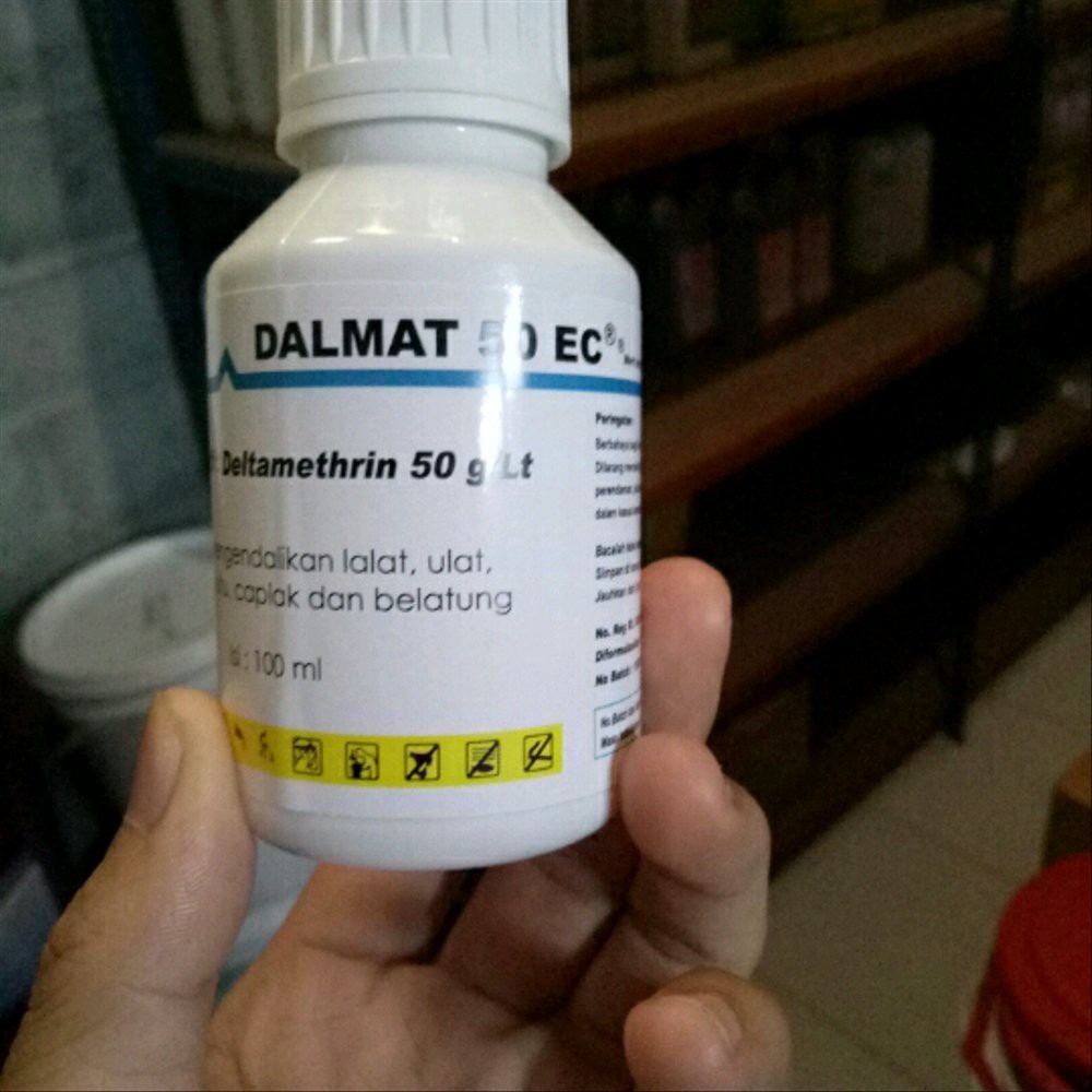 Jual DALMAT 50 EC 100ml Obat Semprot Lalat Ulat Tungau Kutu Caplak Dan ...